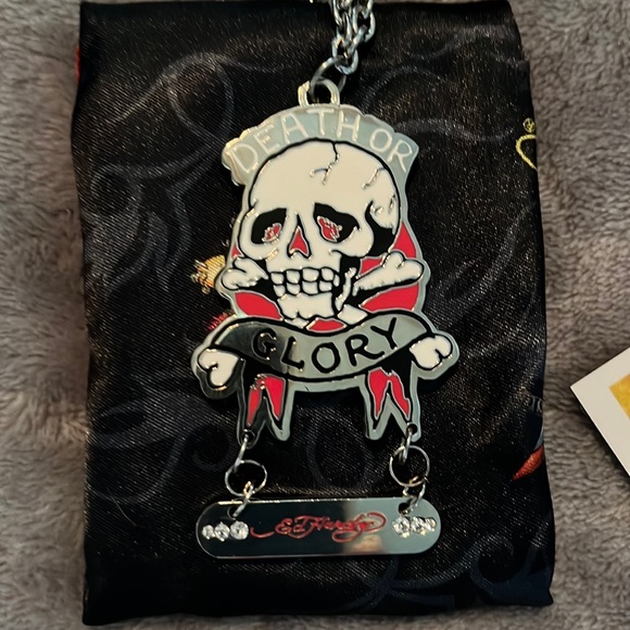 Ed Hardy | Accessories | Nwt Ed Hardy Death Or Glory Necklace Wcoapouch ...